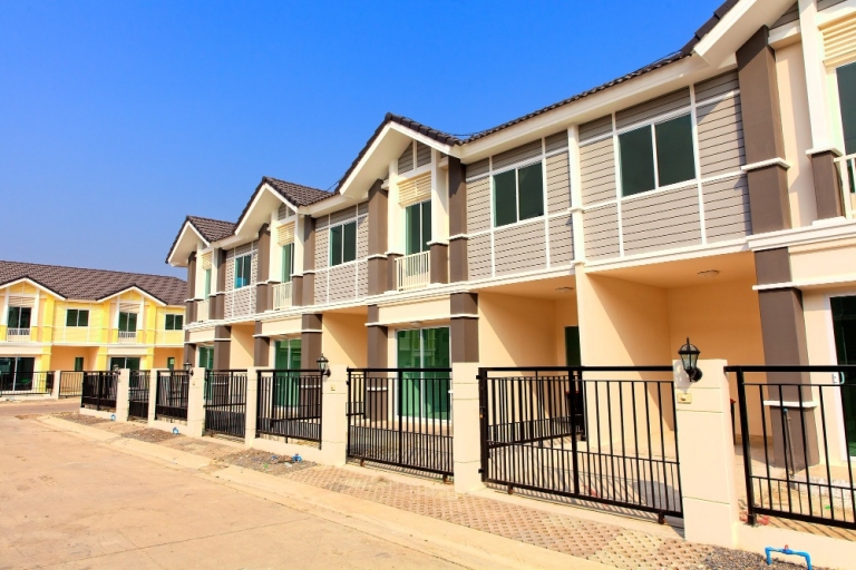 Row House vs Townhouse vs Duplex Philippines | AllProperties