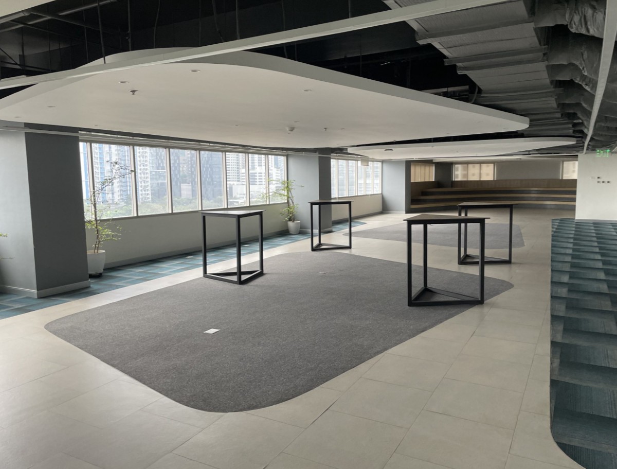 Guide to Renting Commercial Spaces for Small Businesses